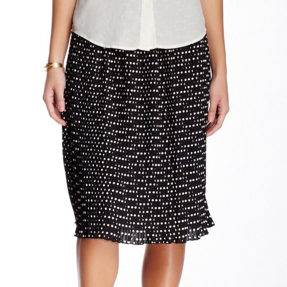 English Laundry | Skirts | English Laundry Pleated Polka Dot Black ...